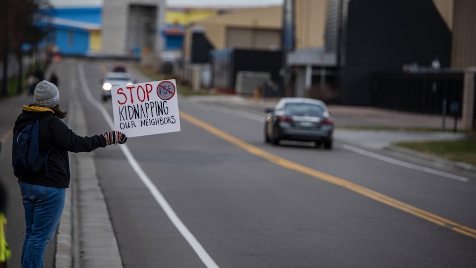 Email green, secure, simple and ad-free - posteo.de - US immigration ...